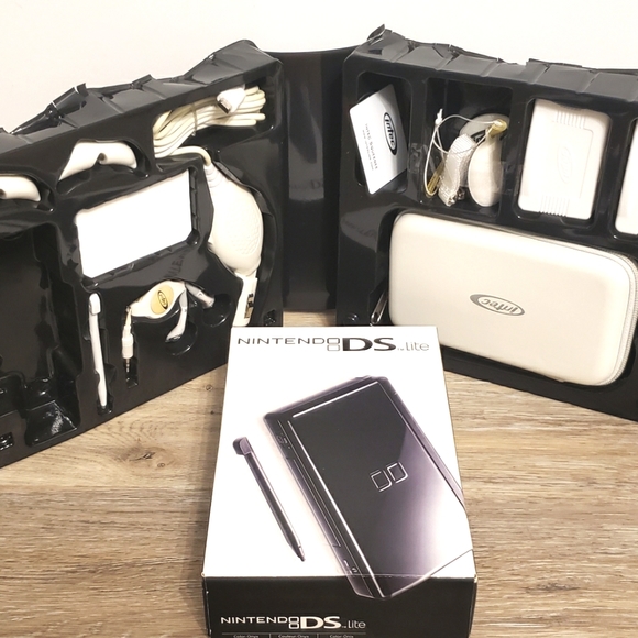 Nintendo | Video Games & Consoles | Nintendo Ds Lite Onyx Complete Kit ...